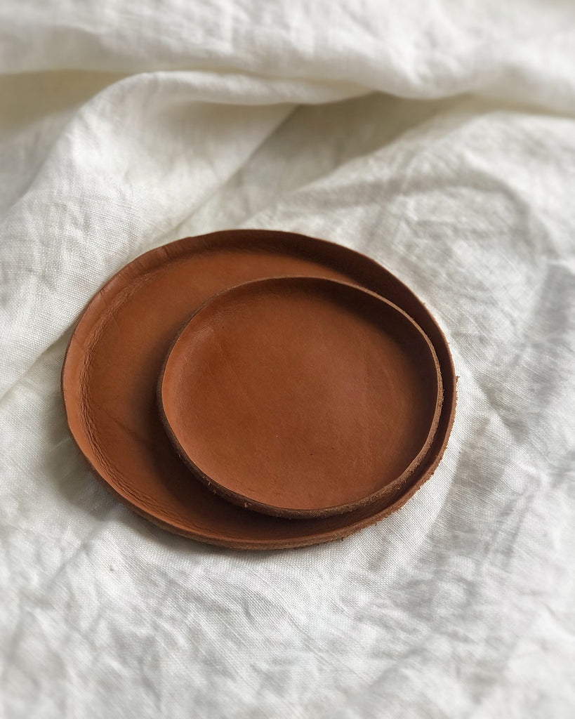 Hand Formed Leather Jewellery Dish - Small – TAMBOON Leather Co